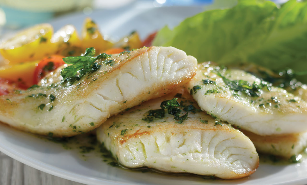 Lomo de pescado al perejil | Regal Springs